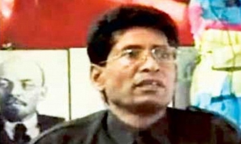 Breaking News : లొంగిపోనున్న మావోయిస్ట్ అగ్రనేత గణపతి..! | Maoist ...