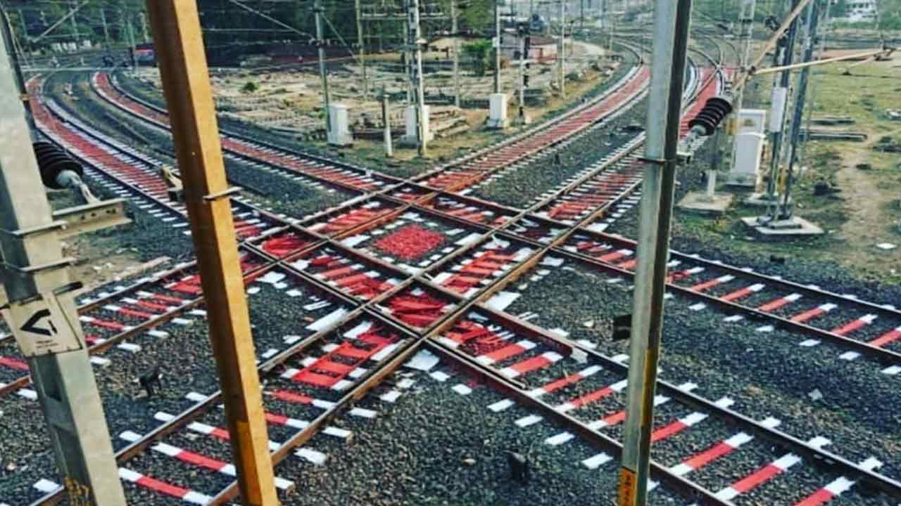 Diamond Crossing: రైల్వే డైమాండ్ క్రాసింగ్ గురించి మీకు తెలుసా..? మన ...