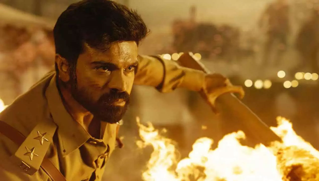 RRR Movie: సినిమాకే హైలైట్‌గా రామ్‌ చరణ్‌ ఇంట్రడక్షన్ సీన్‌.. 2 వేల ...